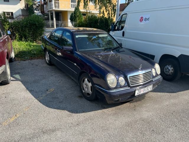 Mercedes-Benz E-klasa 290 TD automatik, 1997 god.