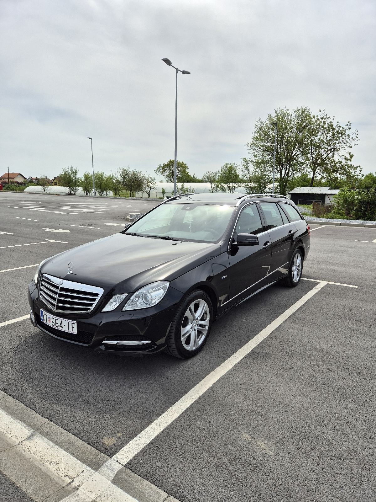 Mercedes-Benz E-klasa T-model 220 CDI T automatik, 2012 god.
