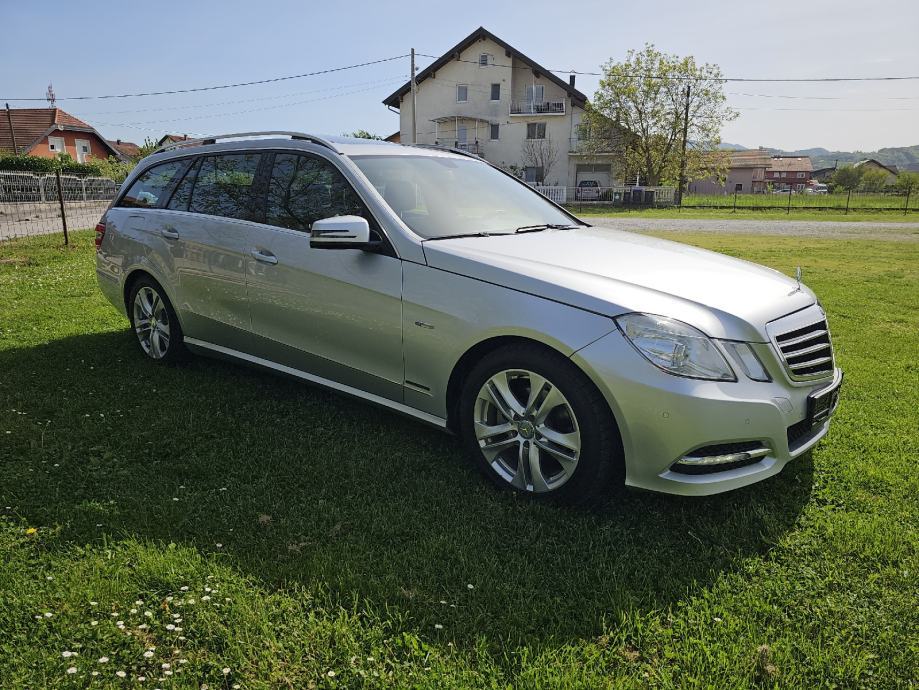Mercedes-Benz E-klasa T-model 220 CDI T, 2011 god.