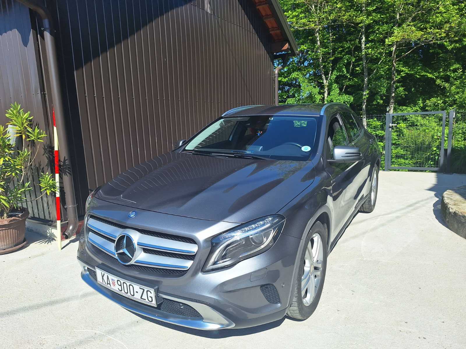 Mercedes-Benz GLA 220 CDI 4MATIC automatik, 2014 god.