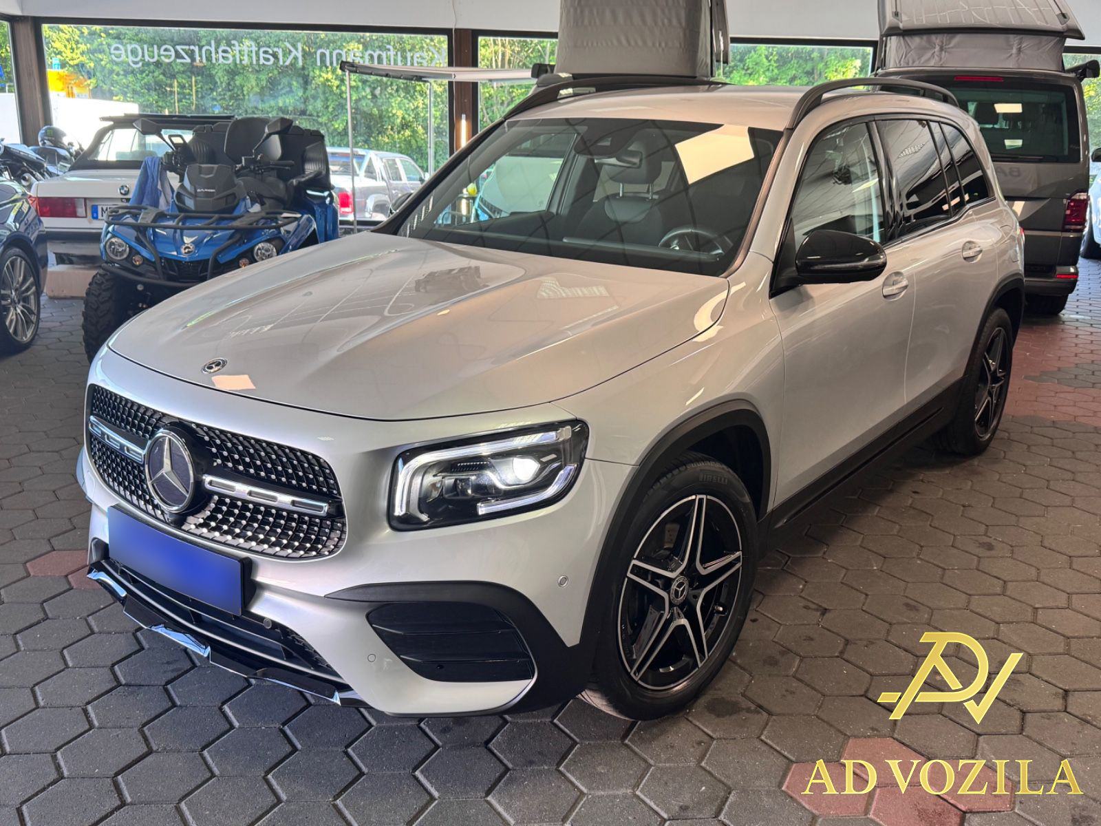 Mercedes-Benz GLB 180d AMG | 7 SJEDALA | LED | NAVI | KAMERA | MBUX ...