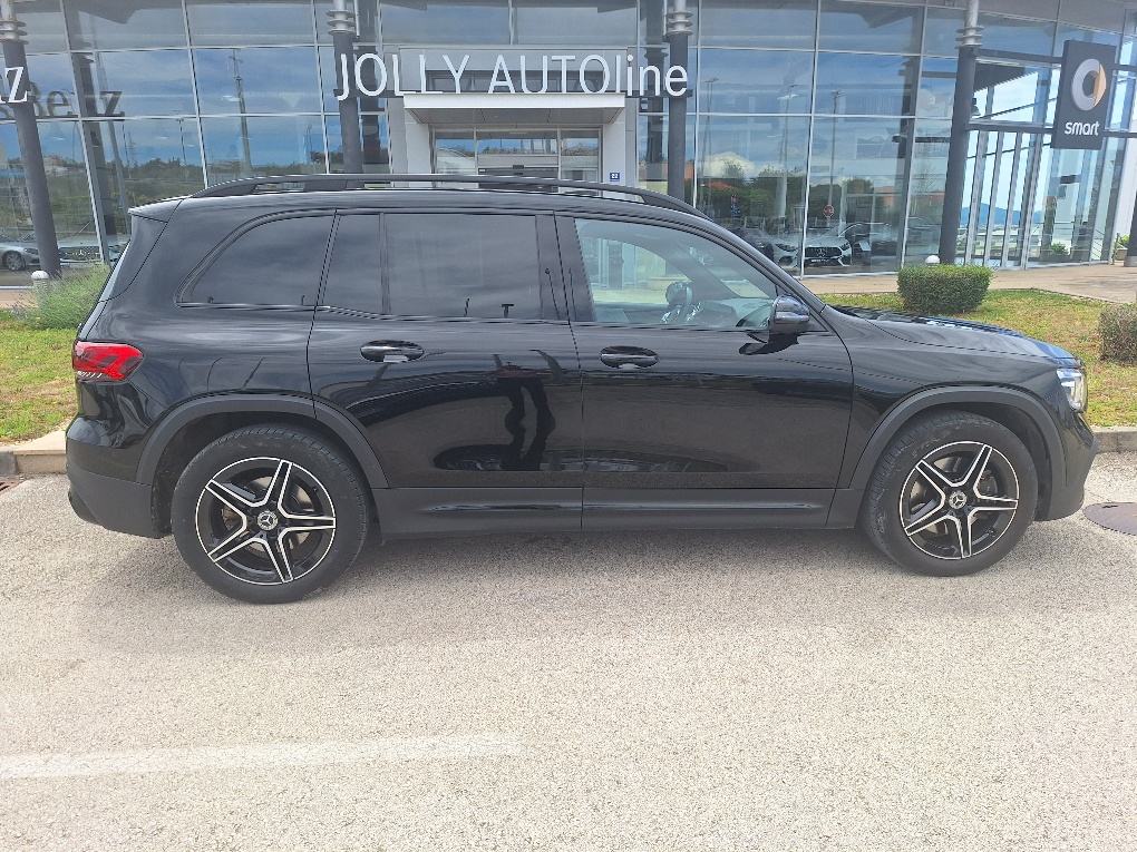 Mercedes-Benz GLB 220 D 4 MATIC 7 sjedala USLUŽNA PRODAJA, 2020 god.