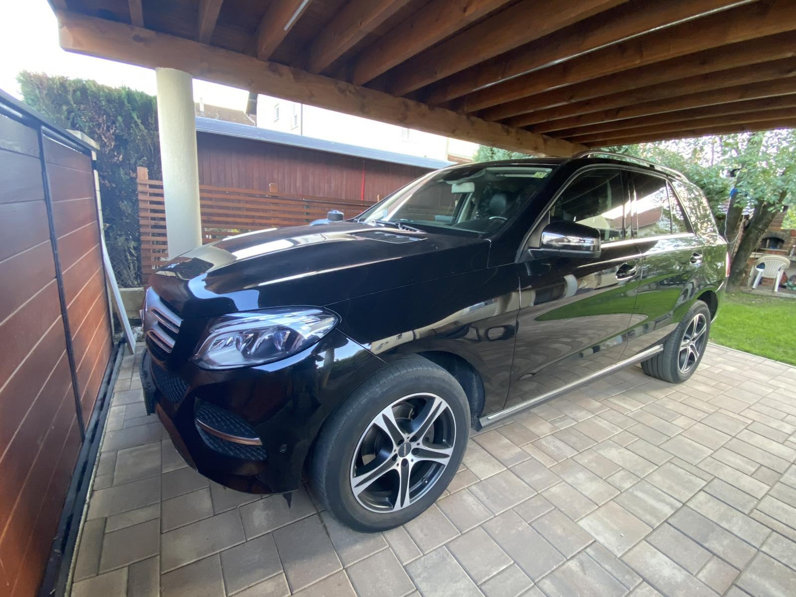 Mercedes-Benz GLE 250 d 4M, AMG int. 9G-Tronic, 2016 god.