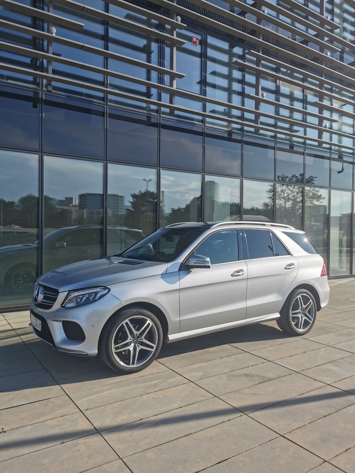 Mercedes-Benz GLE 250 d AMG, 2017 god.
