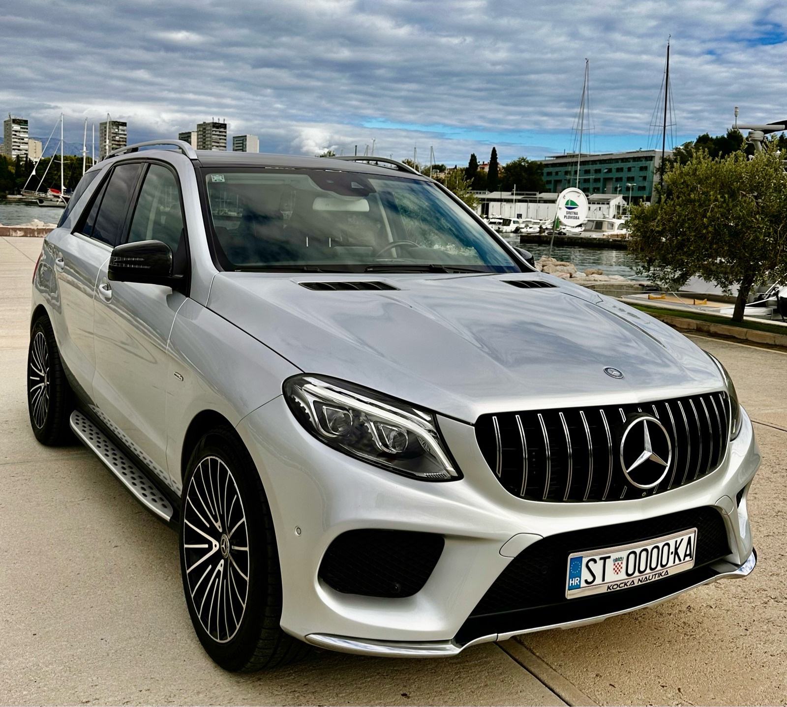 Mercedes-Benz GLE 350d AMG, 2016 god.