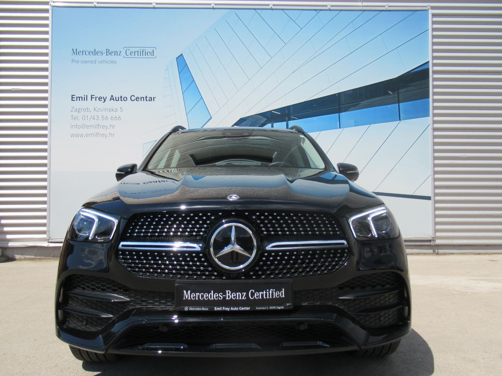 Mercedes-Benz GLE 350 de 4MATIC PLUG-IN AMG Line + Night paket, 2021 god.