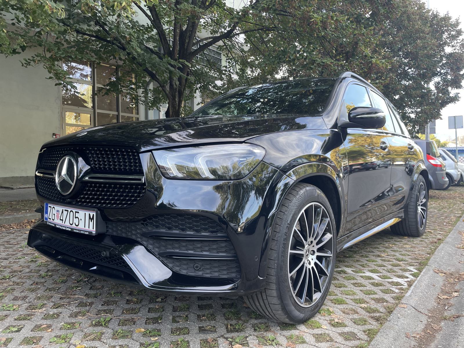 Mercedes-Benz GLE 350 de / AMG / pano / Night pack / 21 / IHC+, 2021 god.
