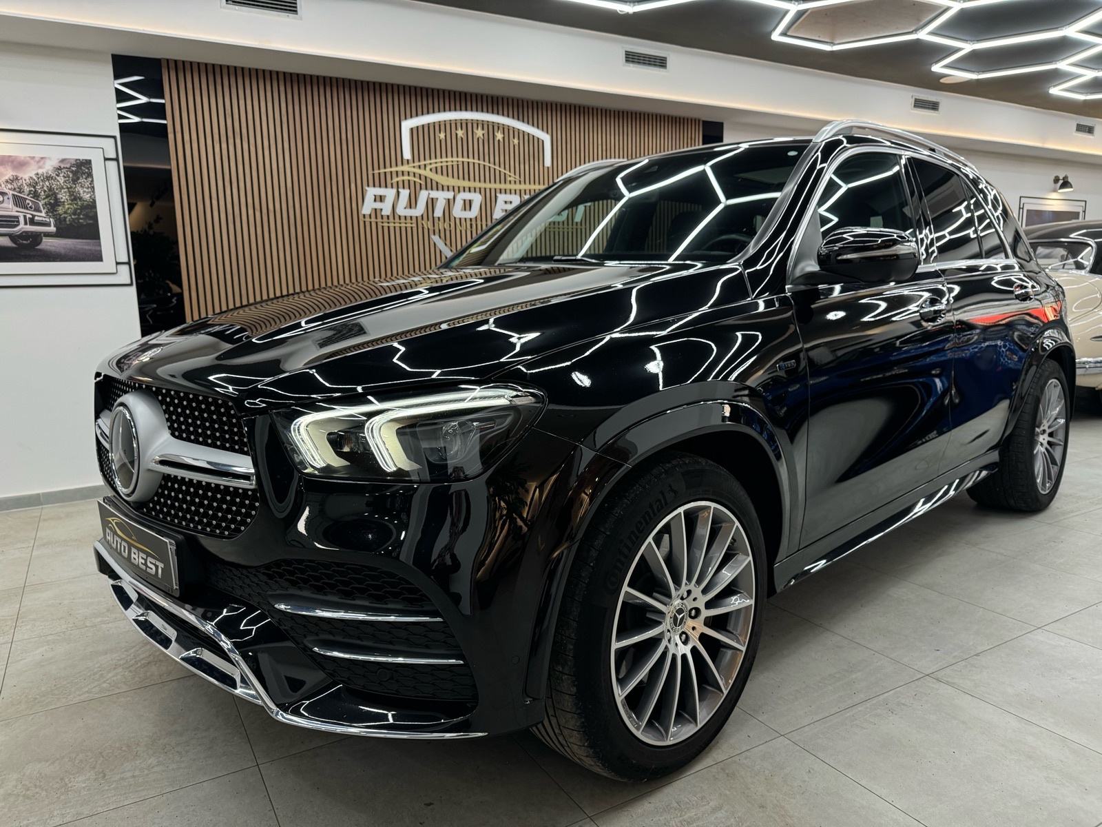 Mercedes-Benz GLE 350de AMG, 2021 god.