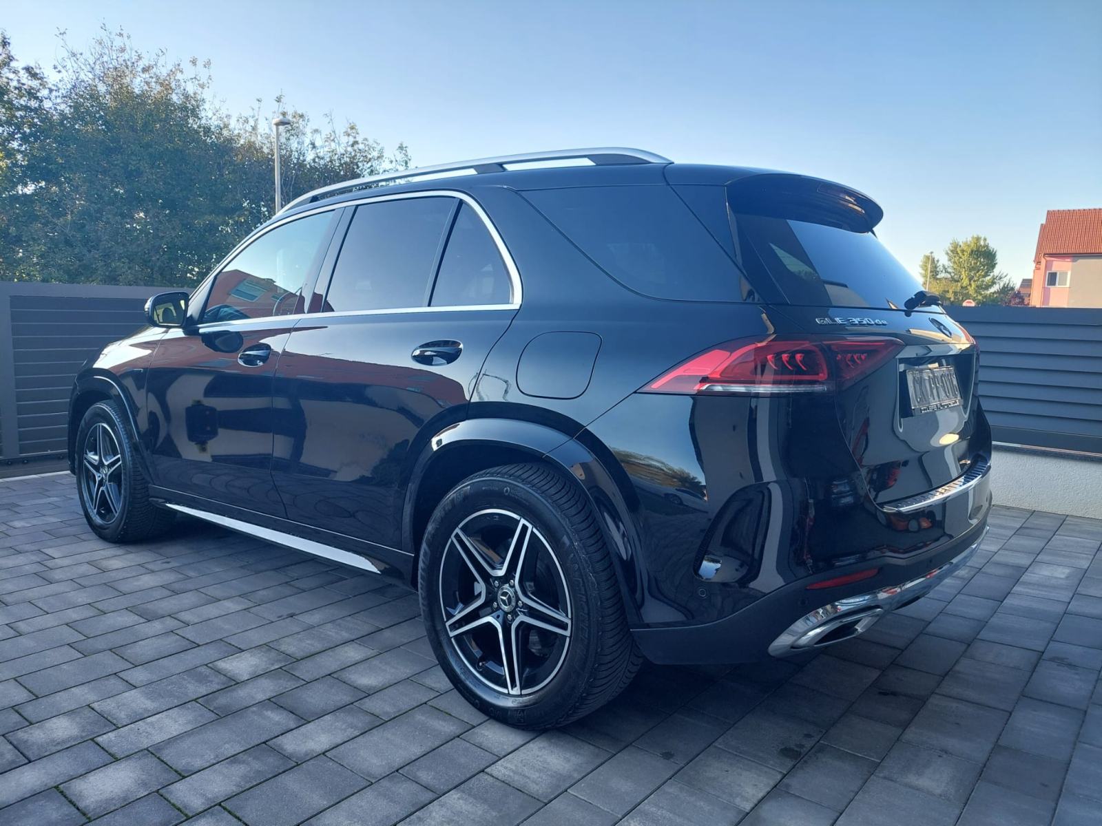 Mercedes-Benz GLE 350de AMG automatik, 2021 god.