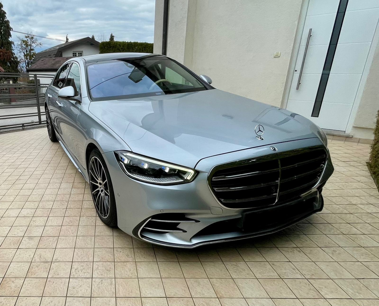 Mercedes-Benz S klasa 400d 4MATIC AMG, 2021 god.