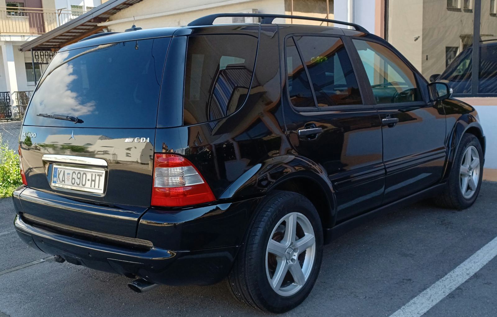 Mercedes-Benz ML 400 CDI V8 BITURBO KSENON HR. AUTO, 2003 god.