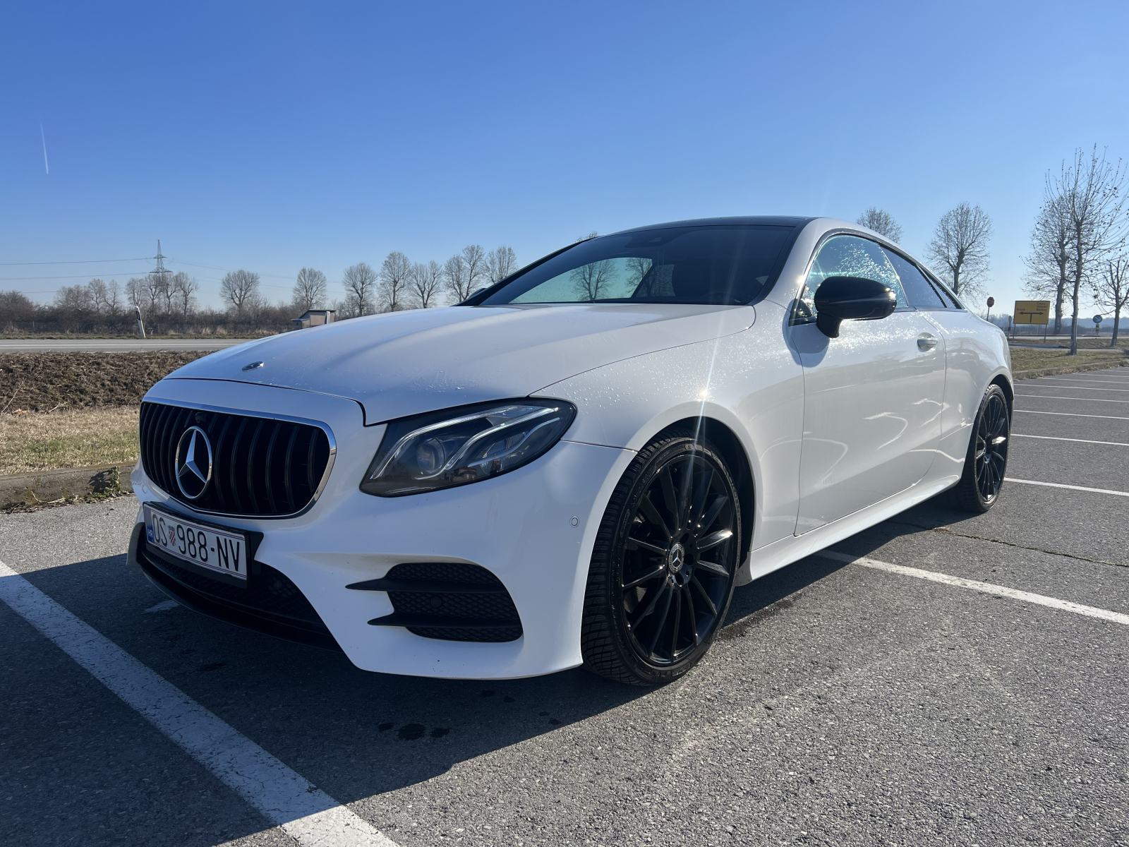 Stilvolle Mercedes E Coupe Amg Fotos