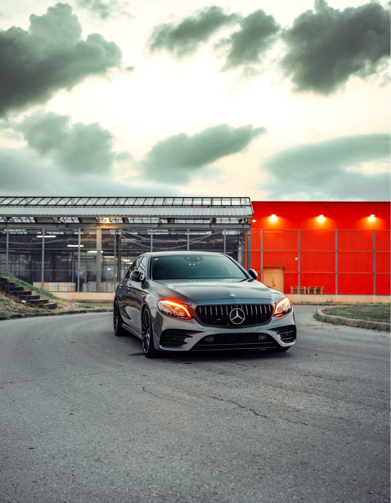 Mercedes E220D AMG *Night paket*, 2016 god.