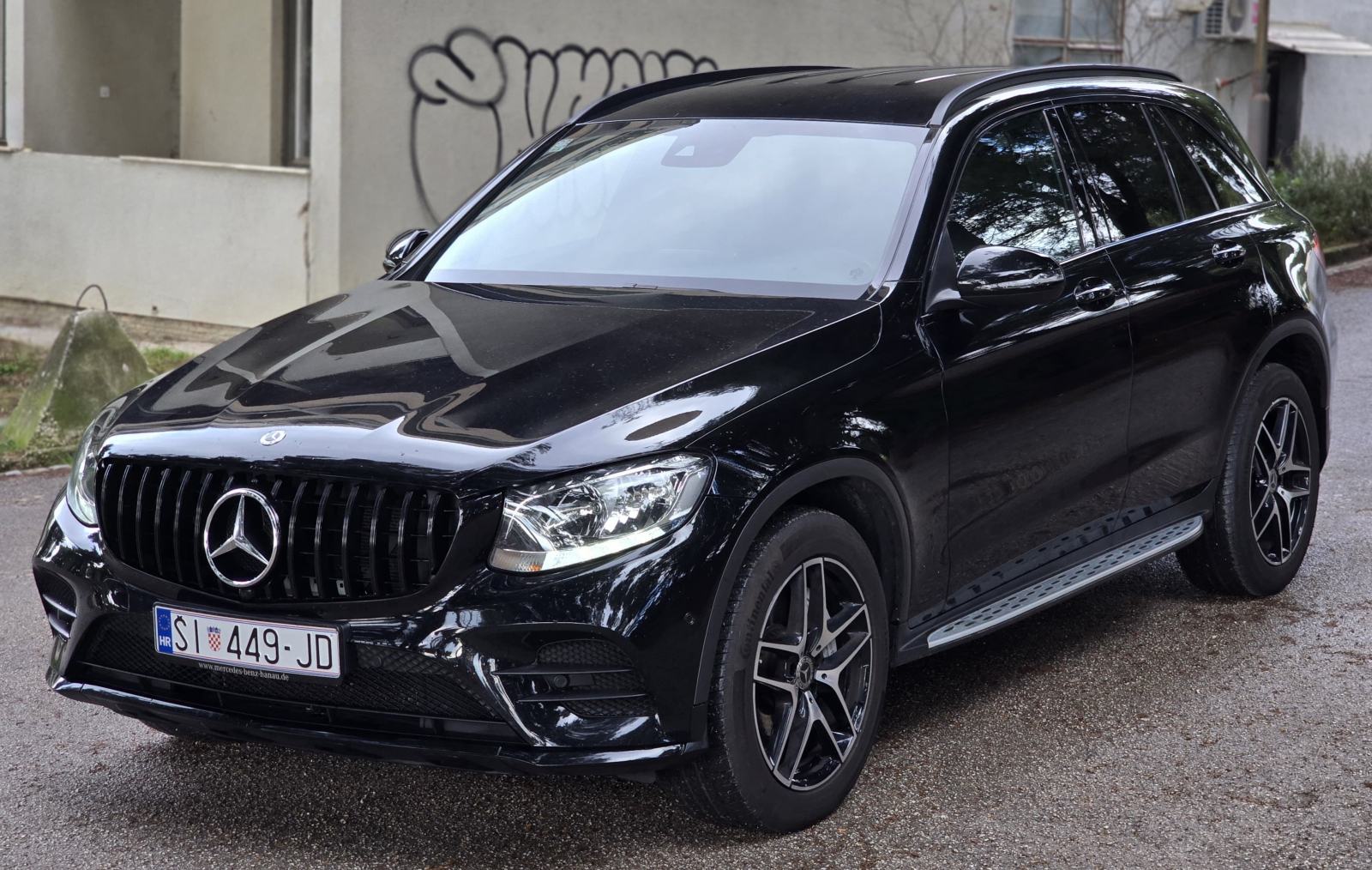 Mercedes GLC 220d AMG line 4MATIC 9G, ALU 19, Led, ntg 5 command navi ...