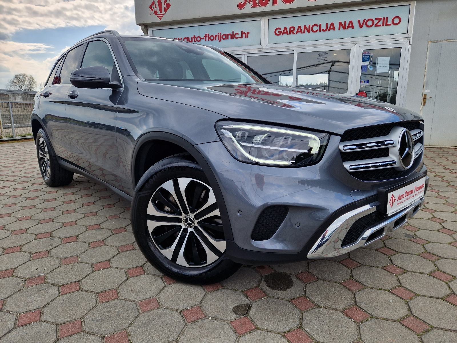 Mercedes GLC 300e 2021.,benzin-hibrid/plug-in,EQ-power, 4Matik, U PDVu ...