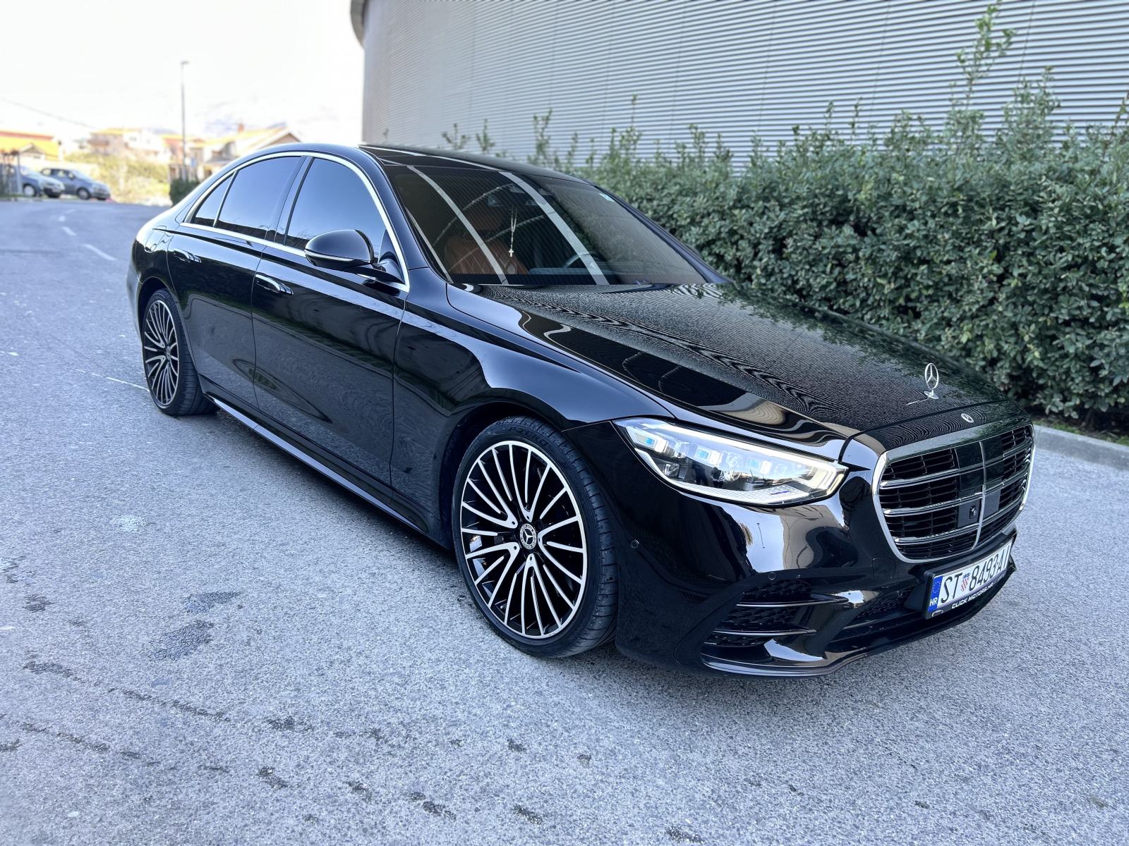 Mercedes S400d AMG+4MATIC+TOP STANJE (sa 25%pdv-LEASING), 2022 god.