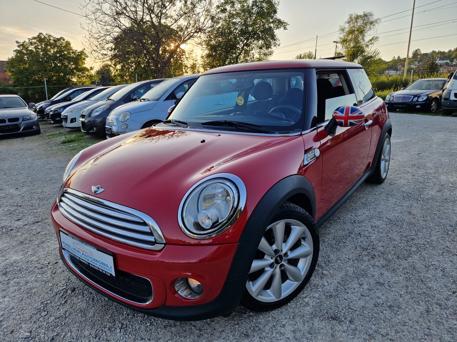 MINI Cooper 1.6 D Chili -VELIKI+MALI SERVIS-POTVRDA KM-MODEL 2013 ...