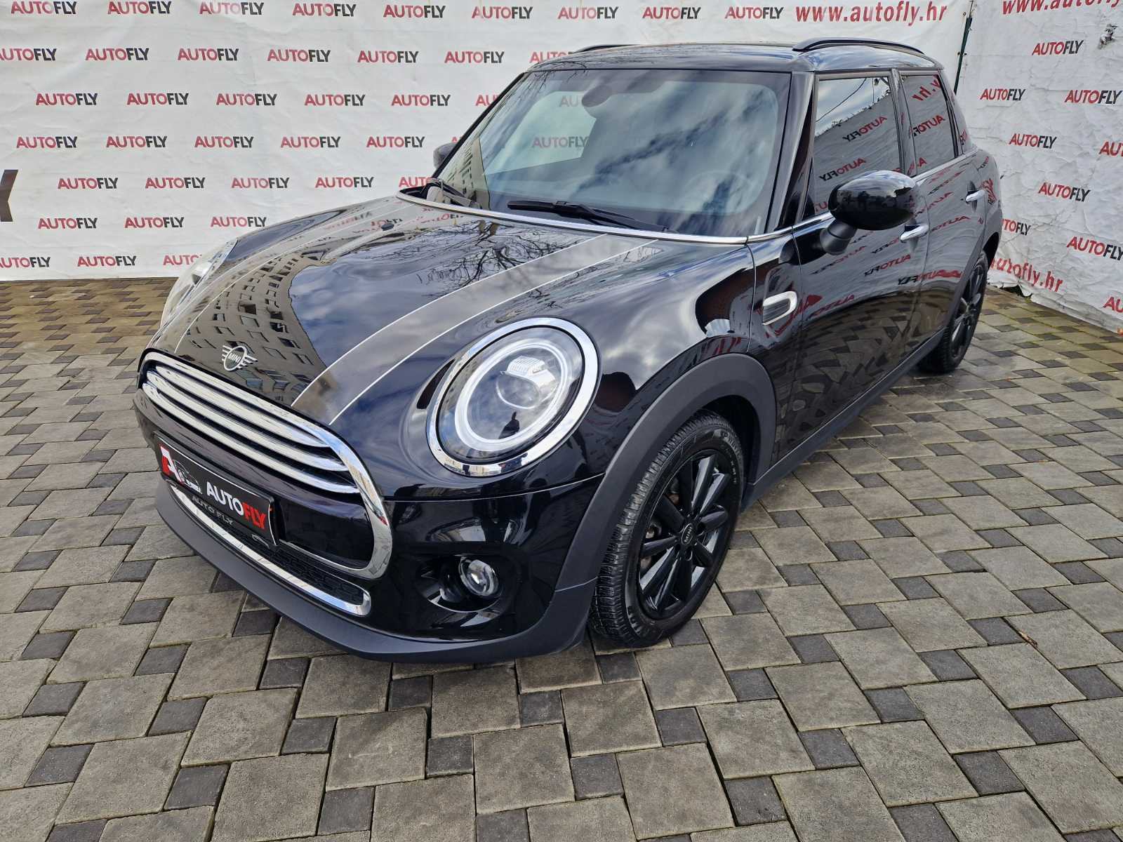 MINI Cooper 1.5 automatik, 5vrata, HR Auto, Navigacija, Led, Tempomat ...