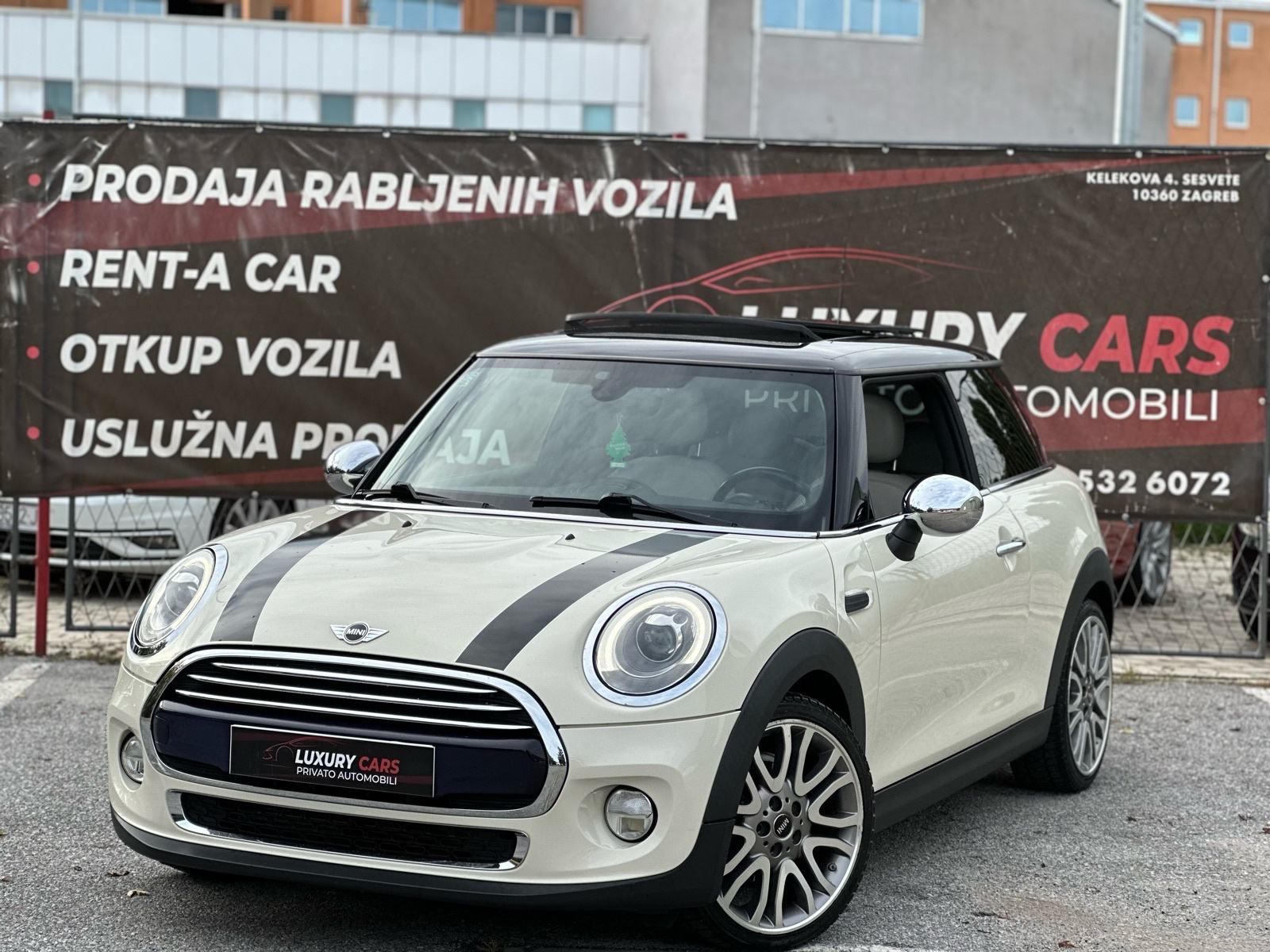 MINI Cooper D Automatik Edition Panorama,Harman kardon,Led,Koža,Alu18 ...