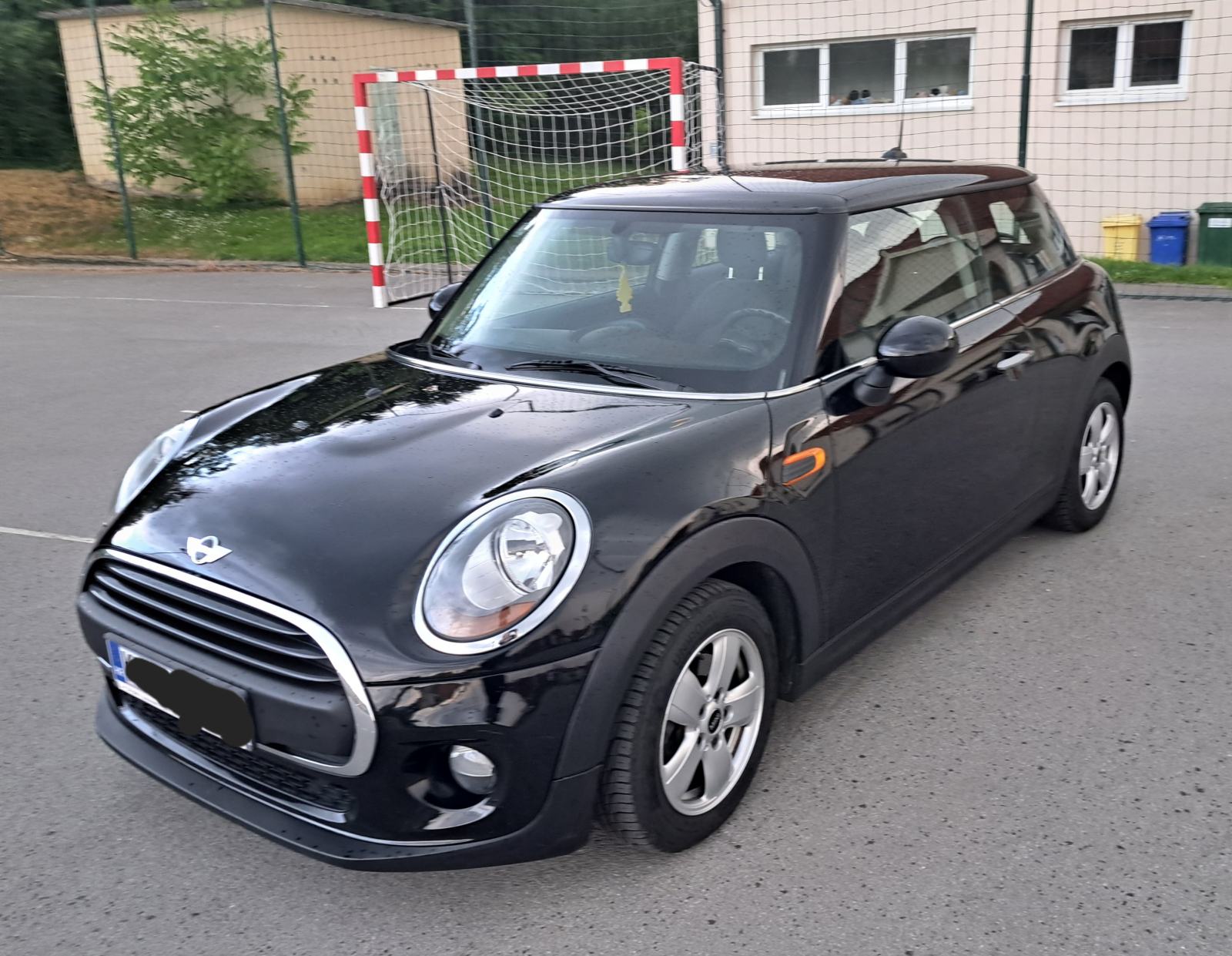 MINI Cooper One D, 2016 god.