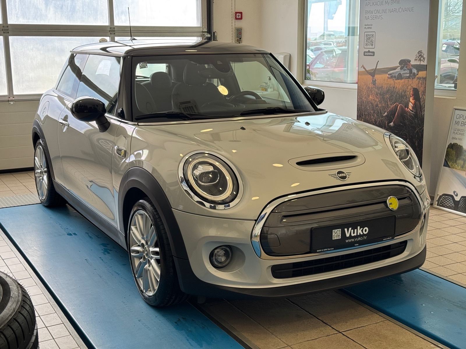MINI Cooper SE automatik, 2020 god.