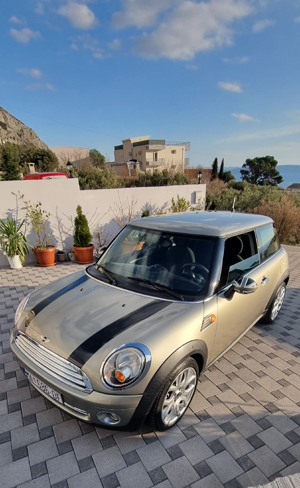 MINI One 1.6, 2010 god.