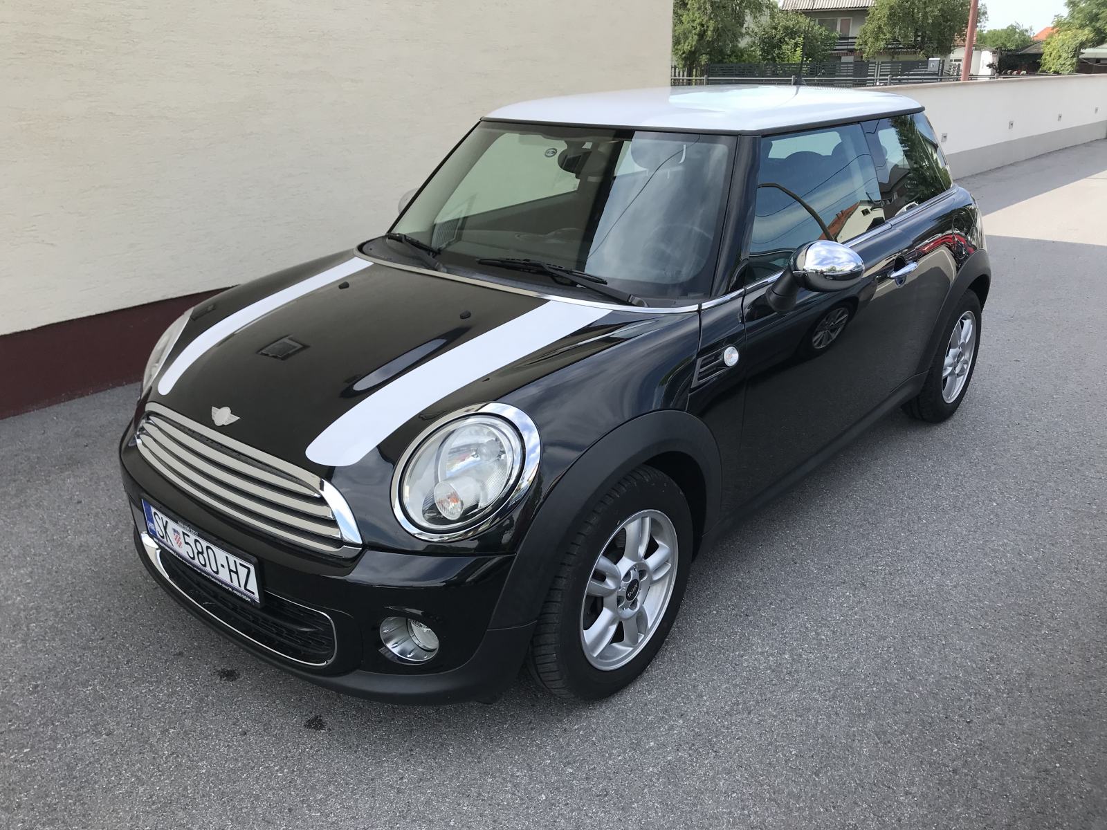 MINI One 1.6D,model.2012.god.reg.7/2019.god.besprijekoran,KLIMA ...