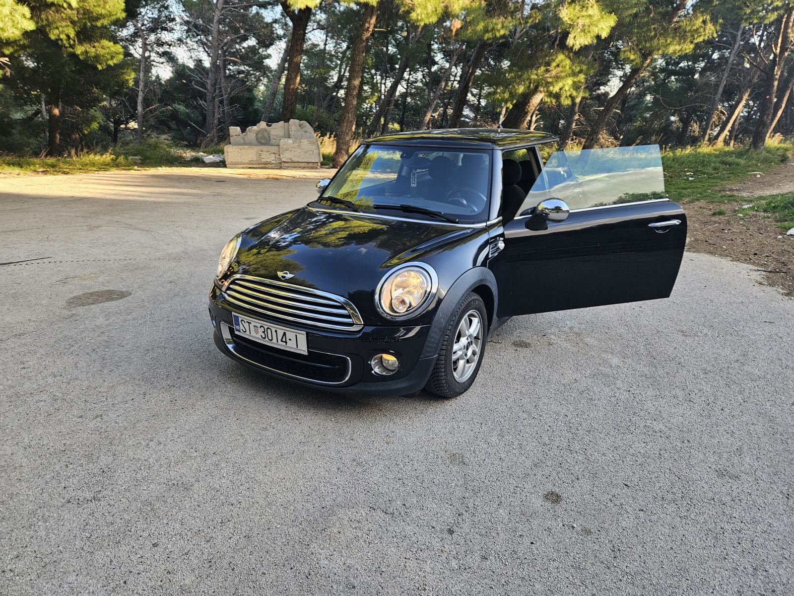 MINI One Mini one d, 2012 god.