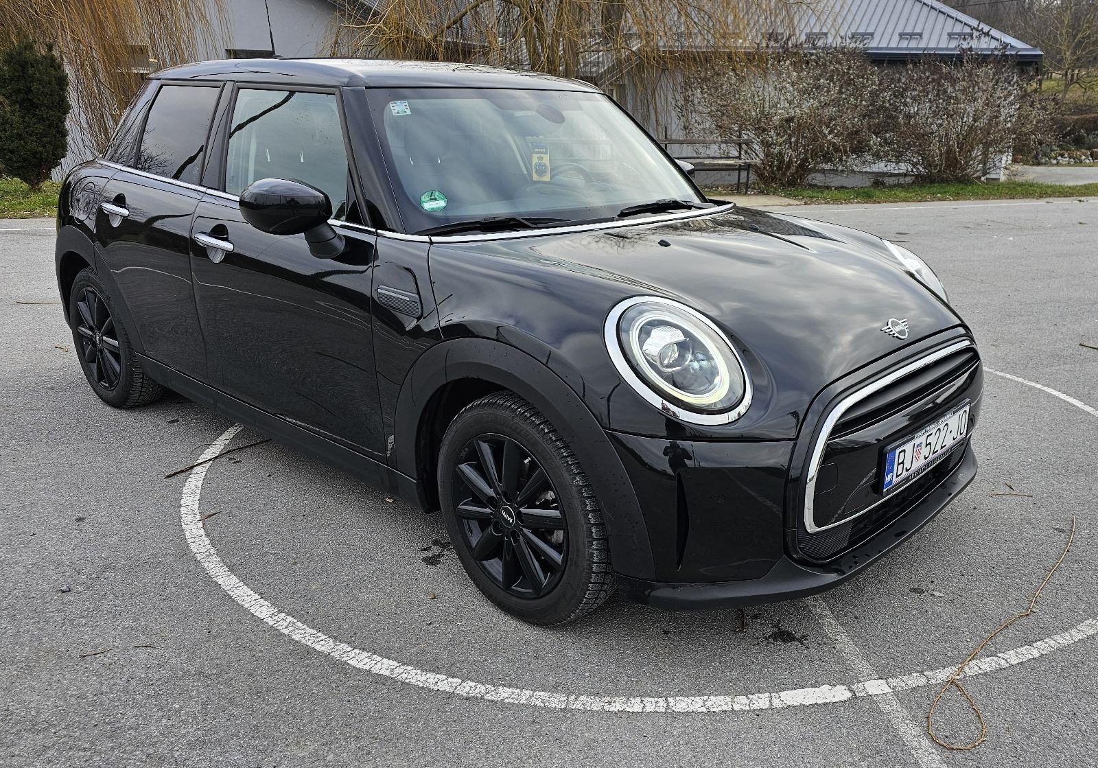 MINI ONE -2022 Facelift-, 2022 god.