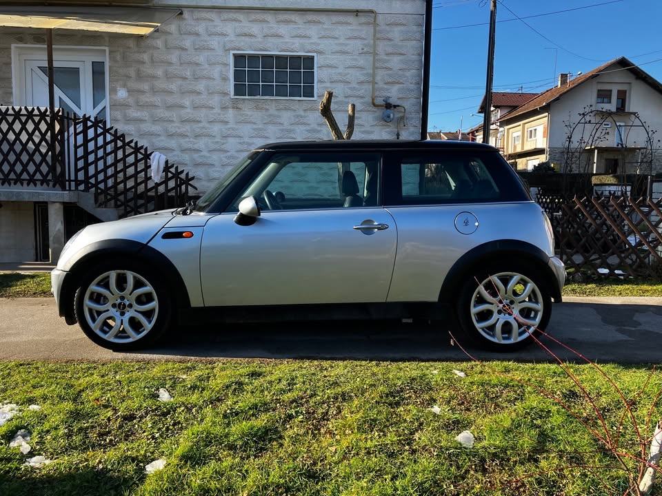 MINI One R50, 2003 god.