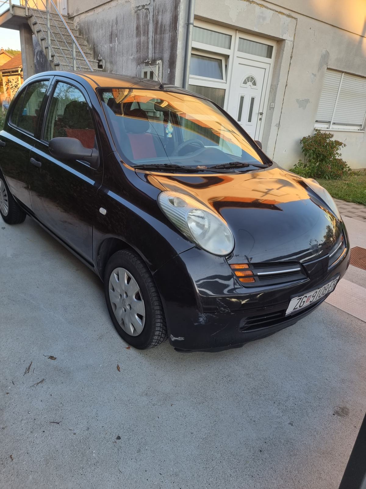 Nissan Micra 1,4, 2003 god.