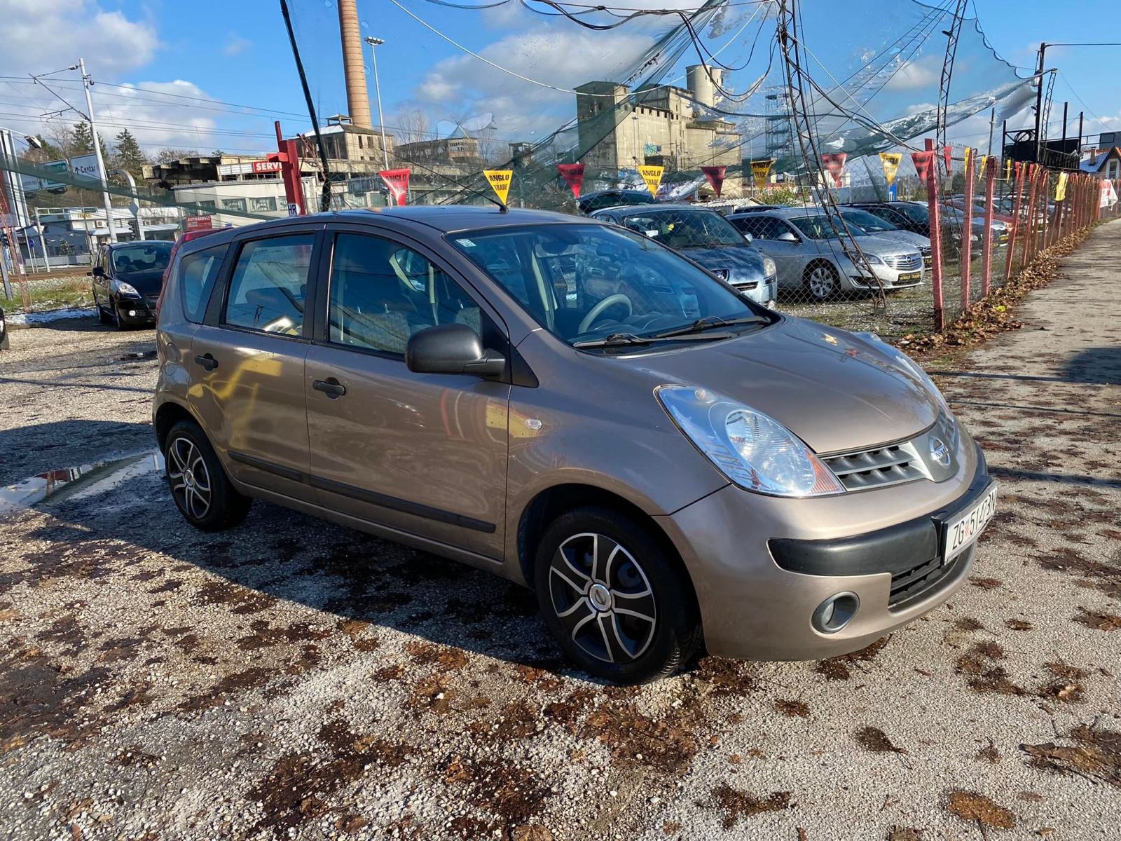 Nissan Note 1,4 16 V, REG DO 8/2023 ,ODLIČAN,KLIMA,ABS,HR AUTO, 2006 god.
