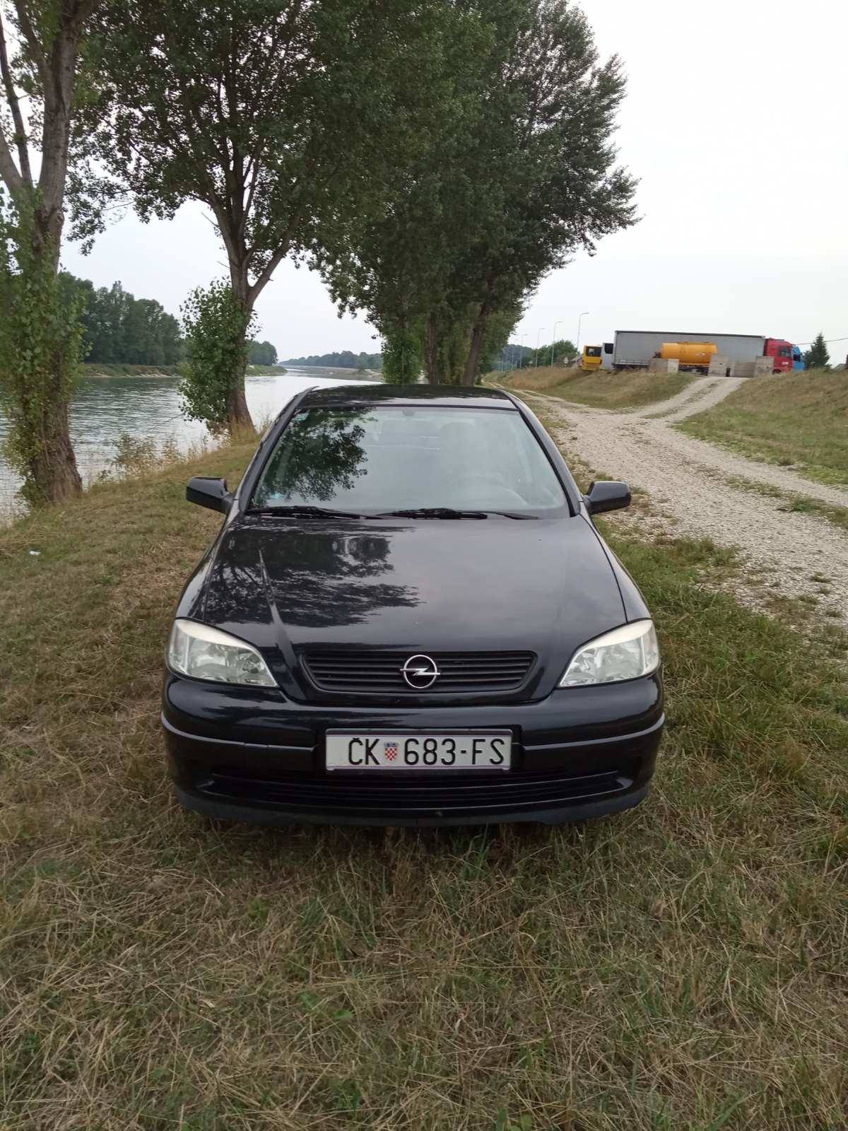 Opel Astra 1,4 16V, 2007 god.