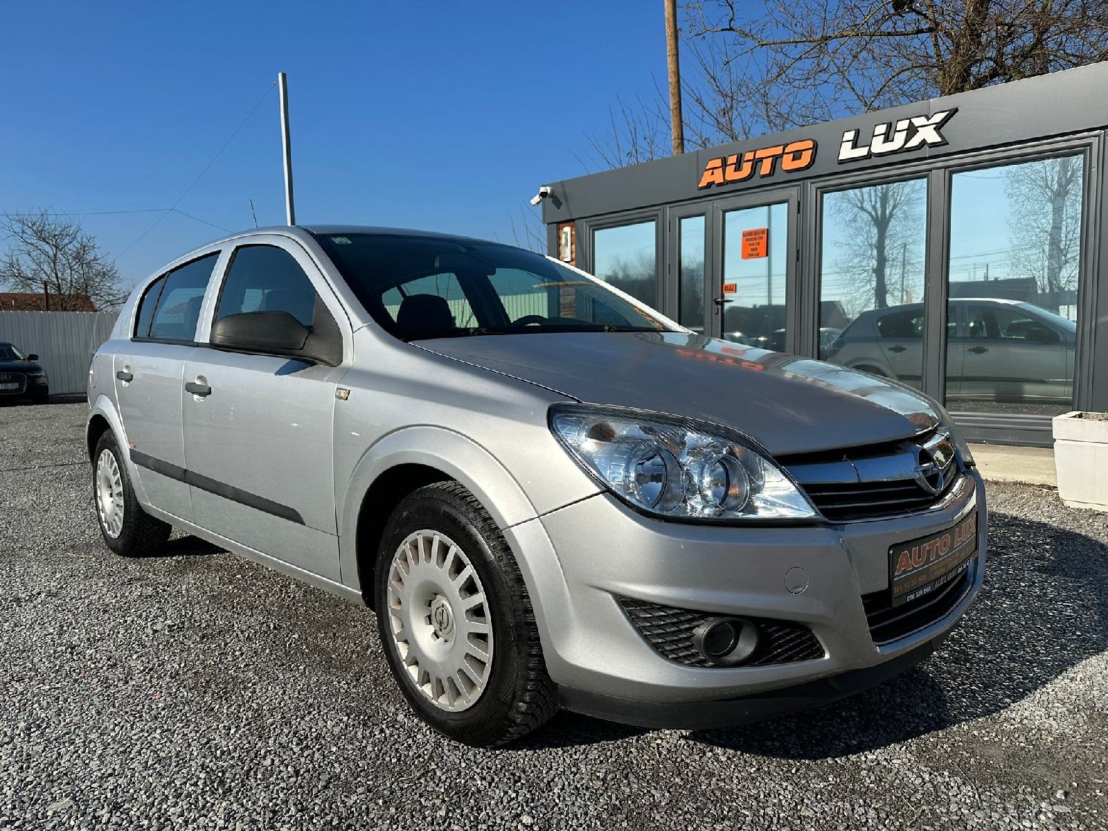 Opel Astra 1,4 • 2008.g. • Reg. 09/24 •, 2009 god.