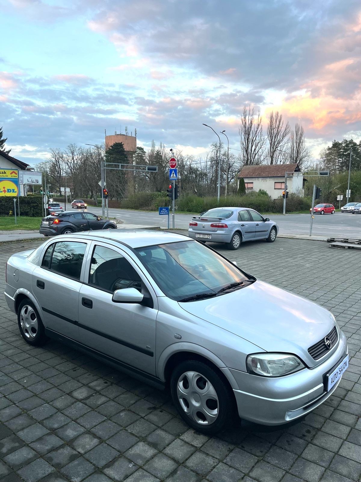Opel Astra 1,7 CDTI “REG.GODINU DANA” kupljena nova u HR! kartice/rate ...
