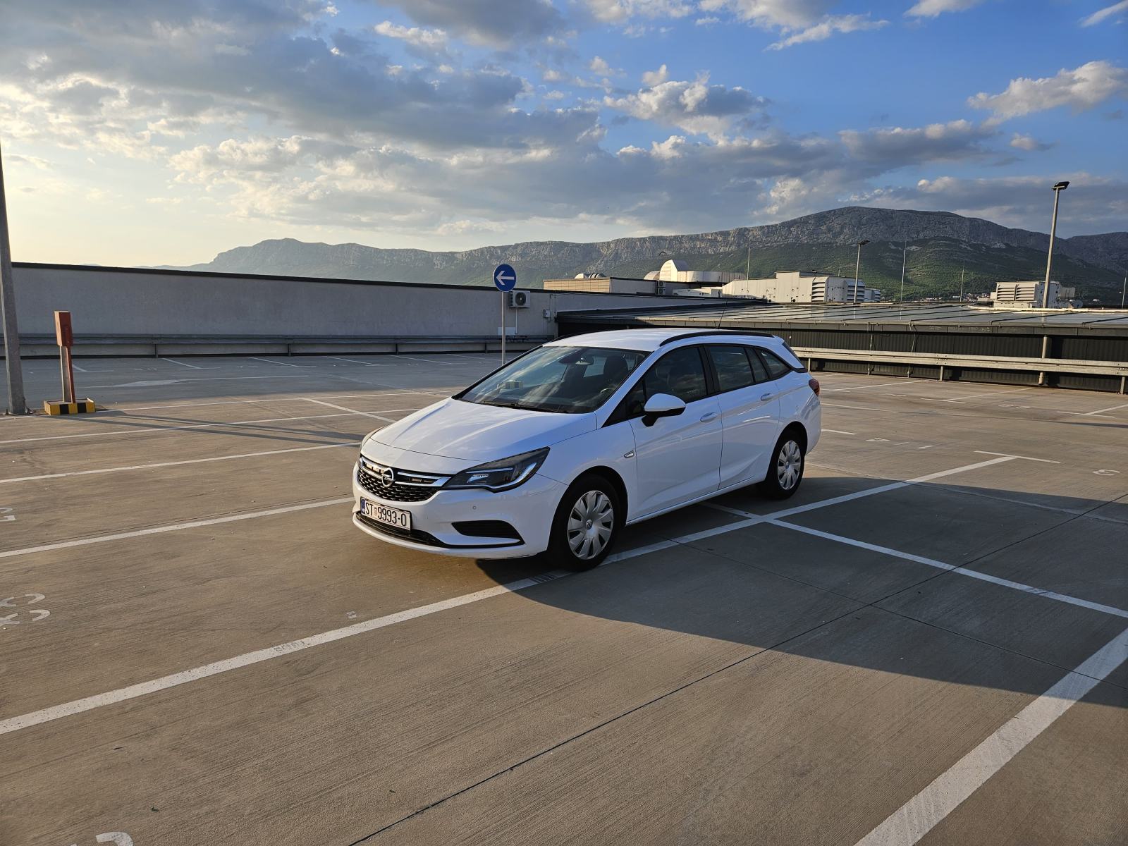 Opel Astra Karavan 1.6 CDTI, 2016 god.