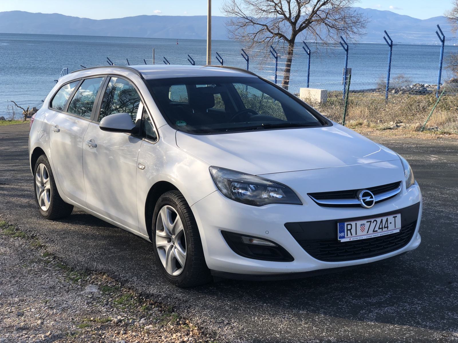 Opel Astra Karavan 1,6 CDTI, 2014 god.