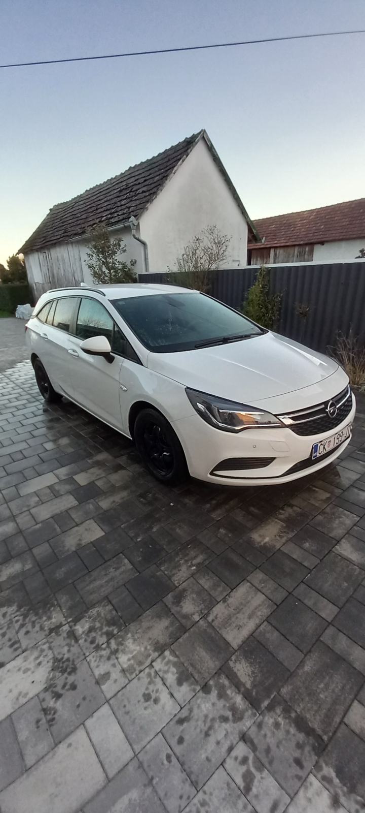Opel Astra Karavan 1.6 CDTI, 2018 god.