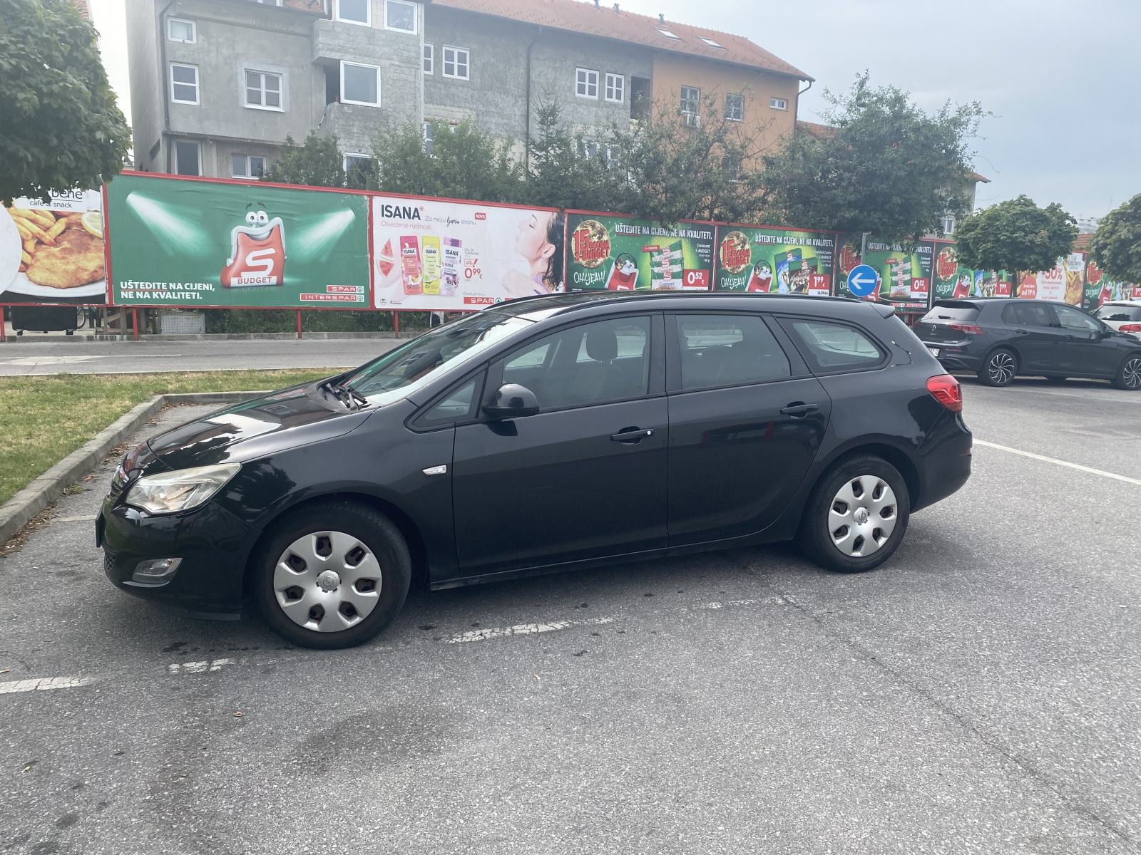 Opel Astra Karavan 1,7 CDTI, 2012 god.