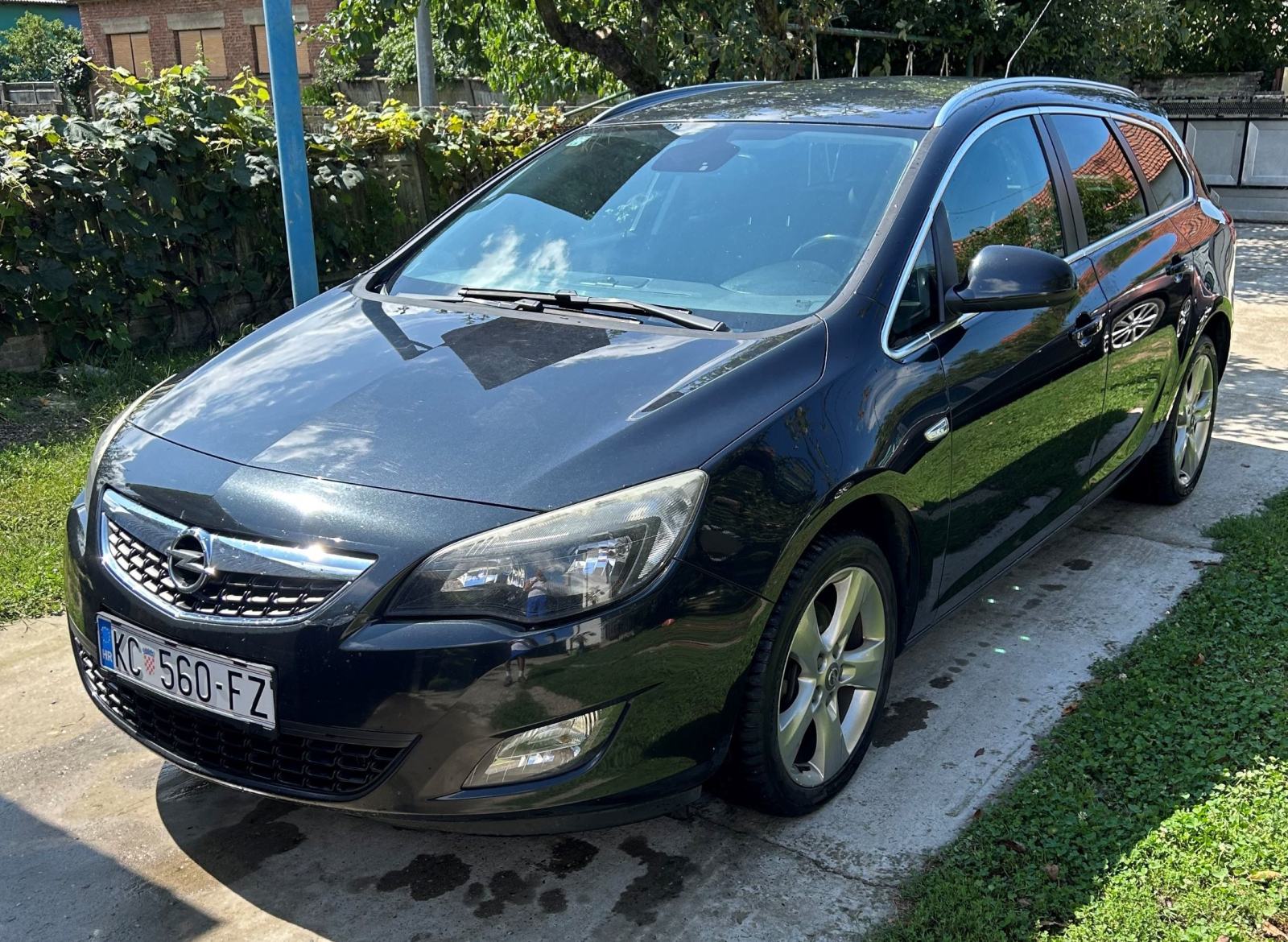 Opel Astra Karavan 1,7 CDTI, 2012 god.