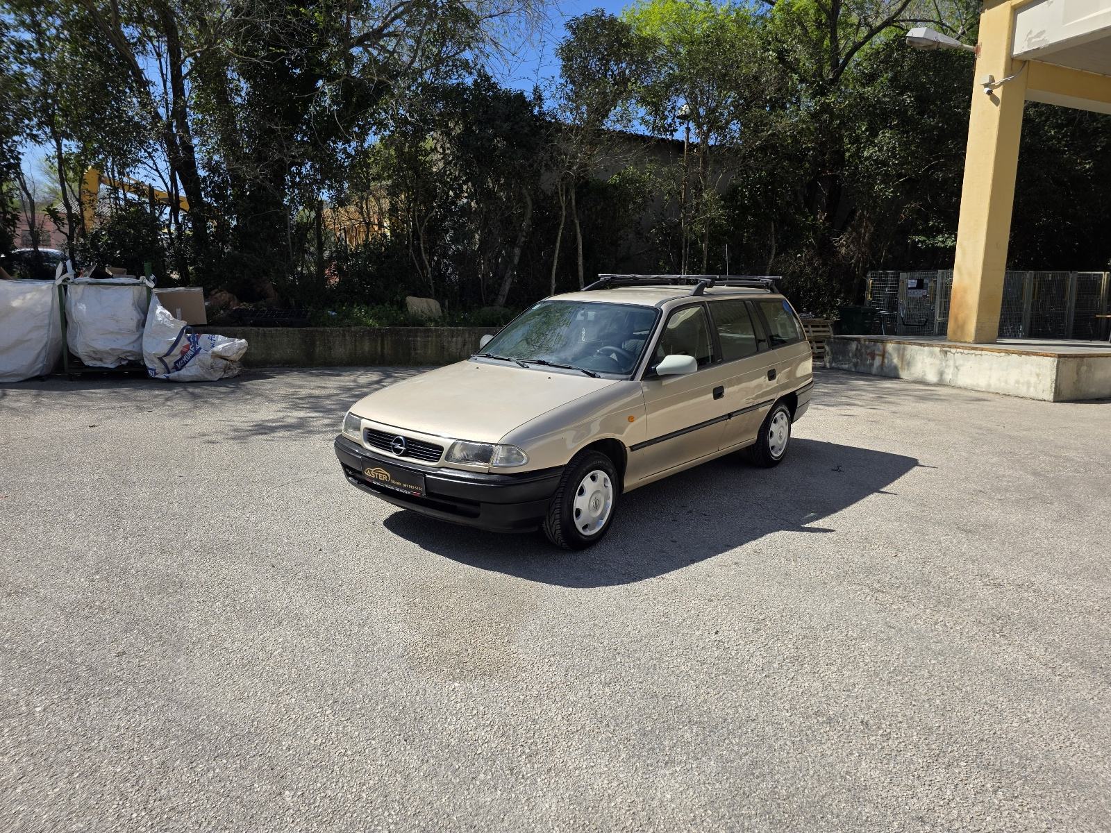 Opel Astra Karavan 1,4 16V, 2001 god.