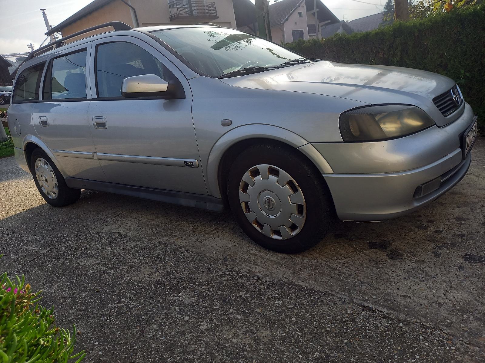 Opel Astra Karavan 2,0 DTI, 2004 god.