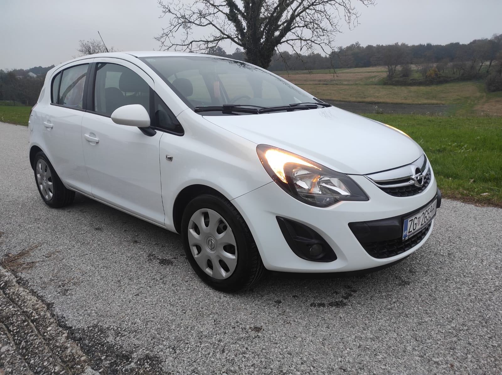 Opel Corsa 1,2 16V LPG COSMO, 2014 god.