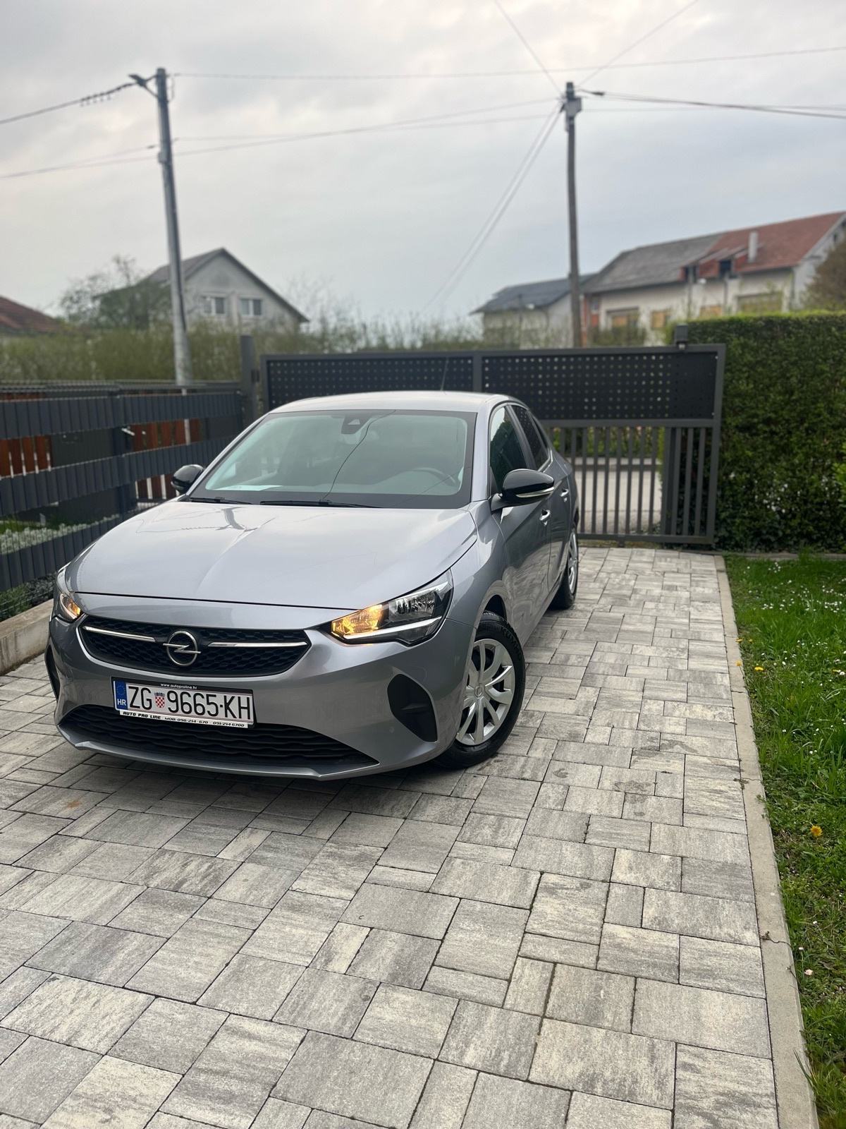 Opel Corsa 1,2 i // EXTRA STANJE ! KAMERA 360REG.1.g, 2020 god.