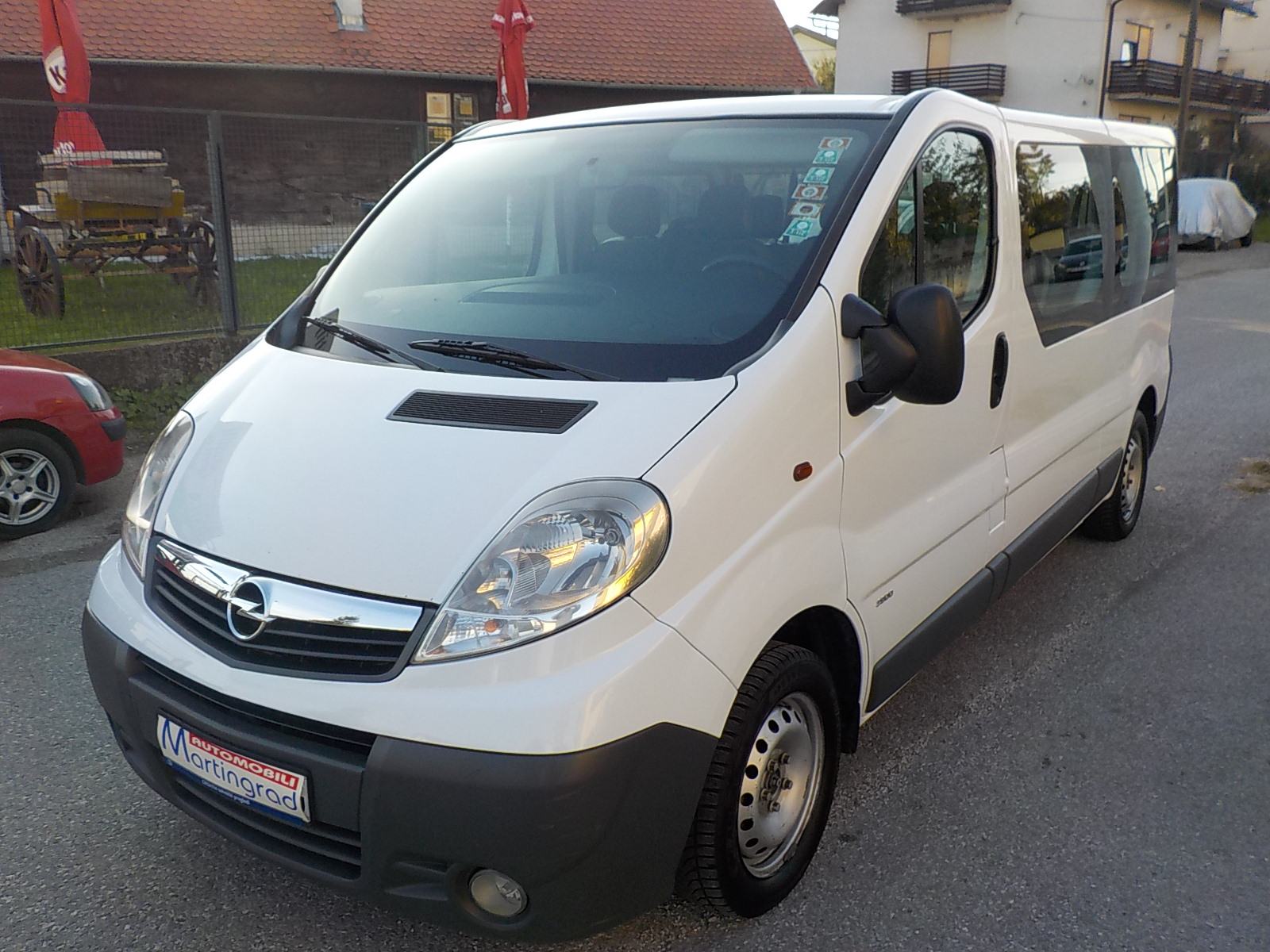 Opel Vivaro 2,0 CDTI,dugi 8+1,2xairbag,2xklima,MODEL 2009**KARTICE ...