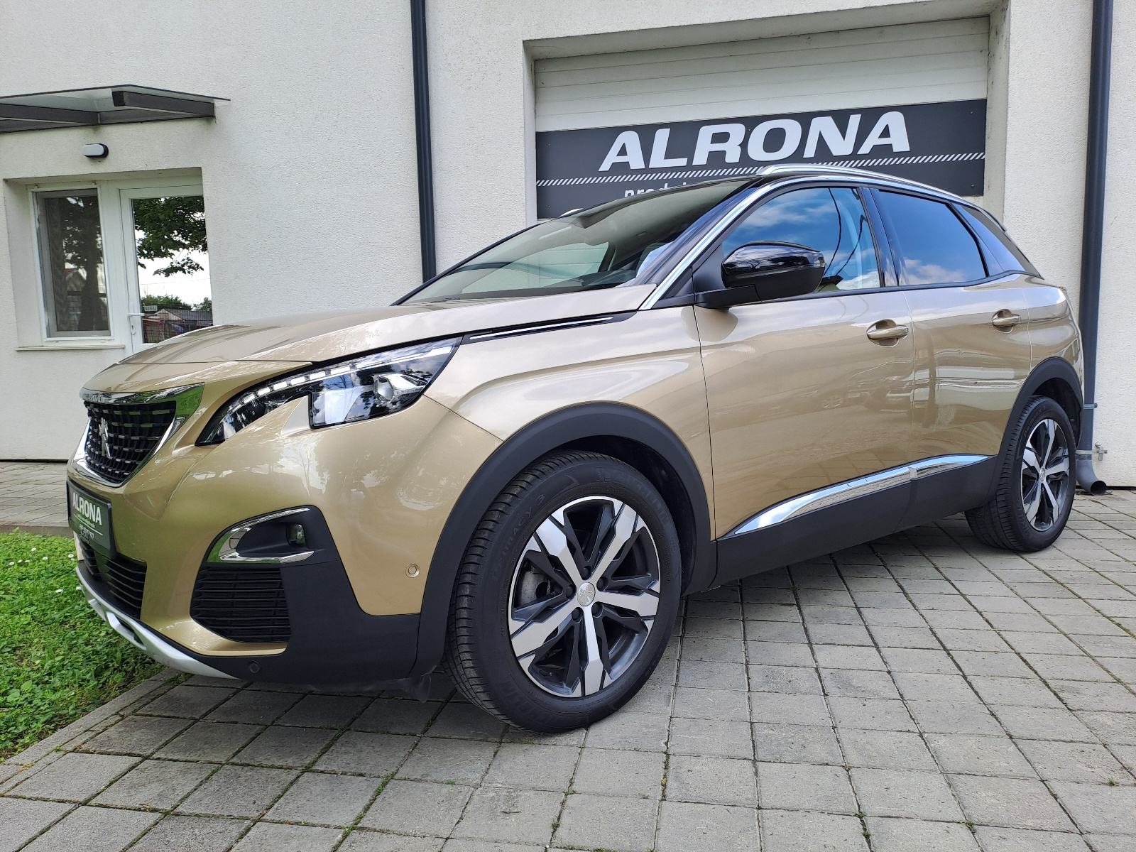 P-3008 2.0 HDI Allure*JAMSTVO*REG.12/2025,HR AUTO,NOVI ZUPČASTI.., 2016 ...