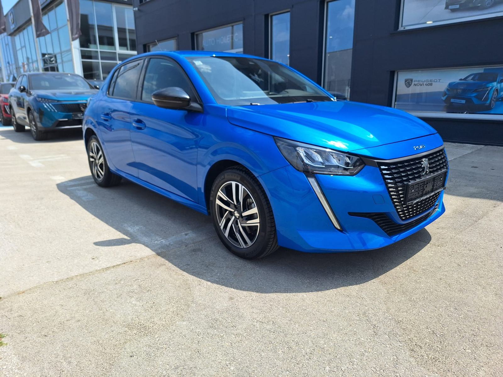 Peugeot 208 1,2 ALLURE PURE TECH 100 - DOSTUPNO ODMAH!!!, 2022 god.