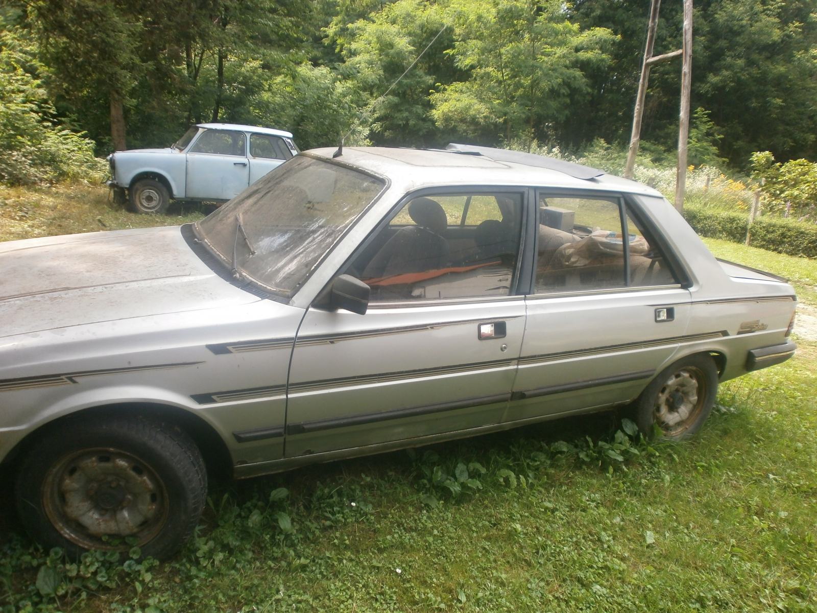 Peugeot 305 komplet ili dijelovi, 1985 god.