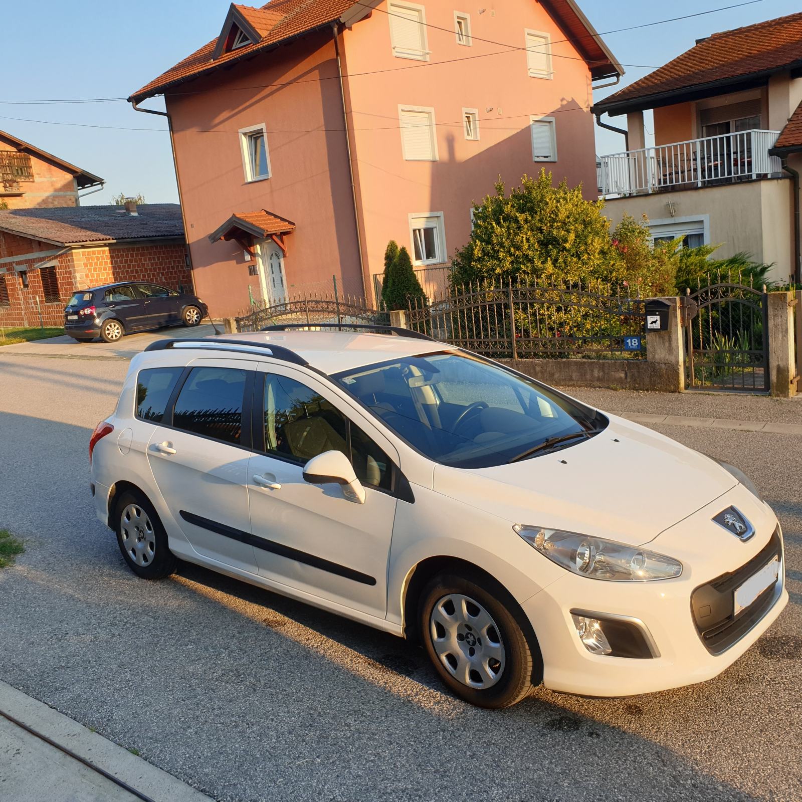 Peugeot 308 SW 1,6 HDi, 2011 god.