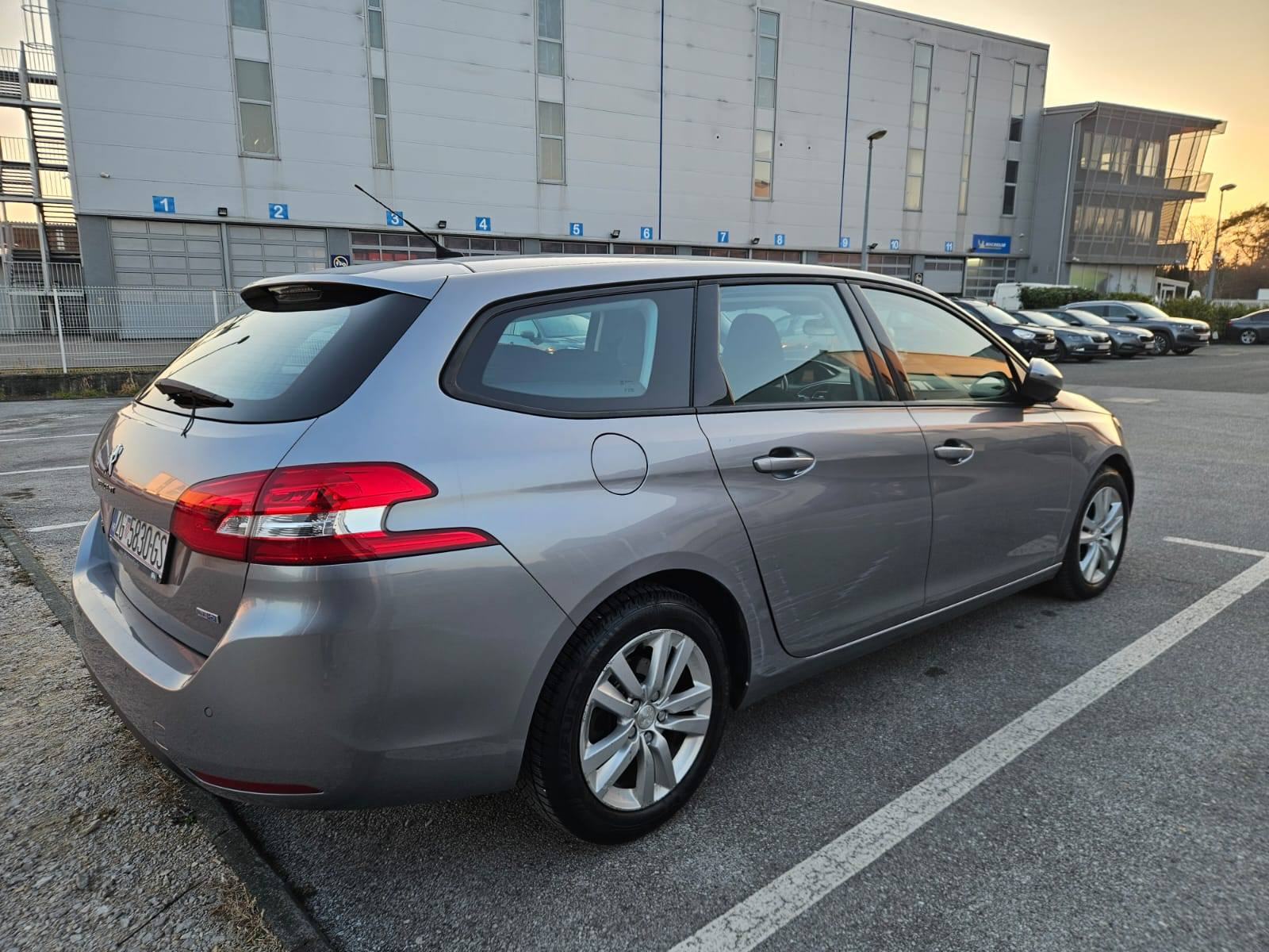 Peugeot 308 SW 2,0 automatik, 2015 god.
